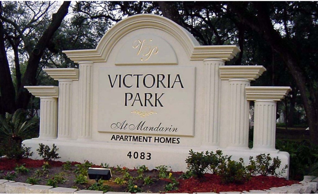 Monument Signs | Custom Outdoor Monumental Signs